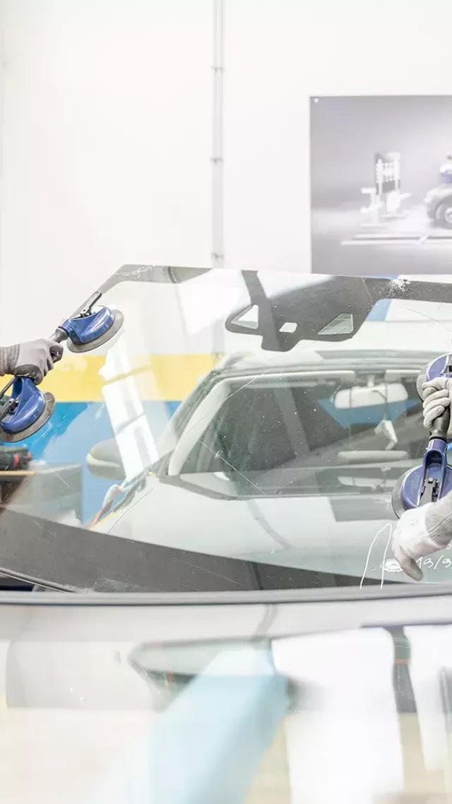 Vidro do carro partido: O que fazer? | Glassdrive