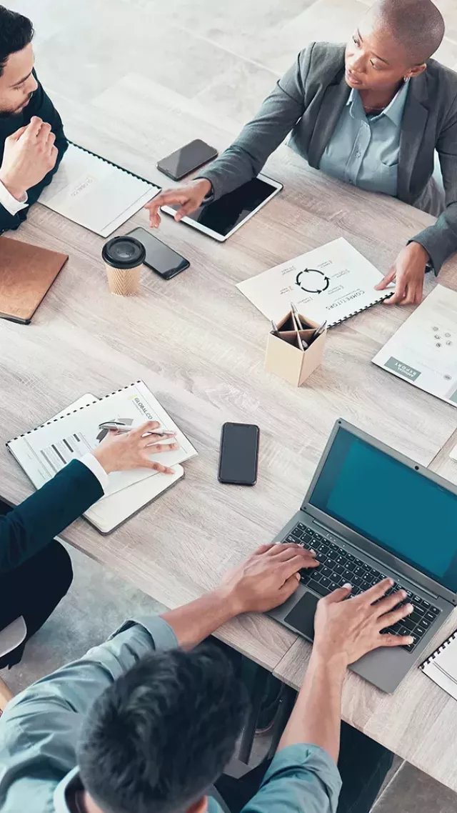 Vidro do carro partido: O que fazer? | Glassdrive